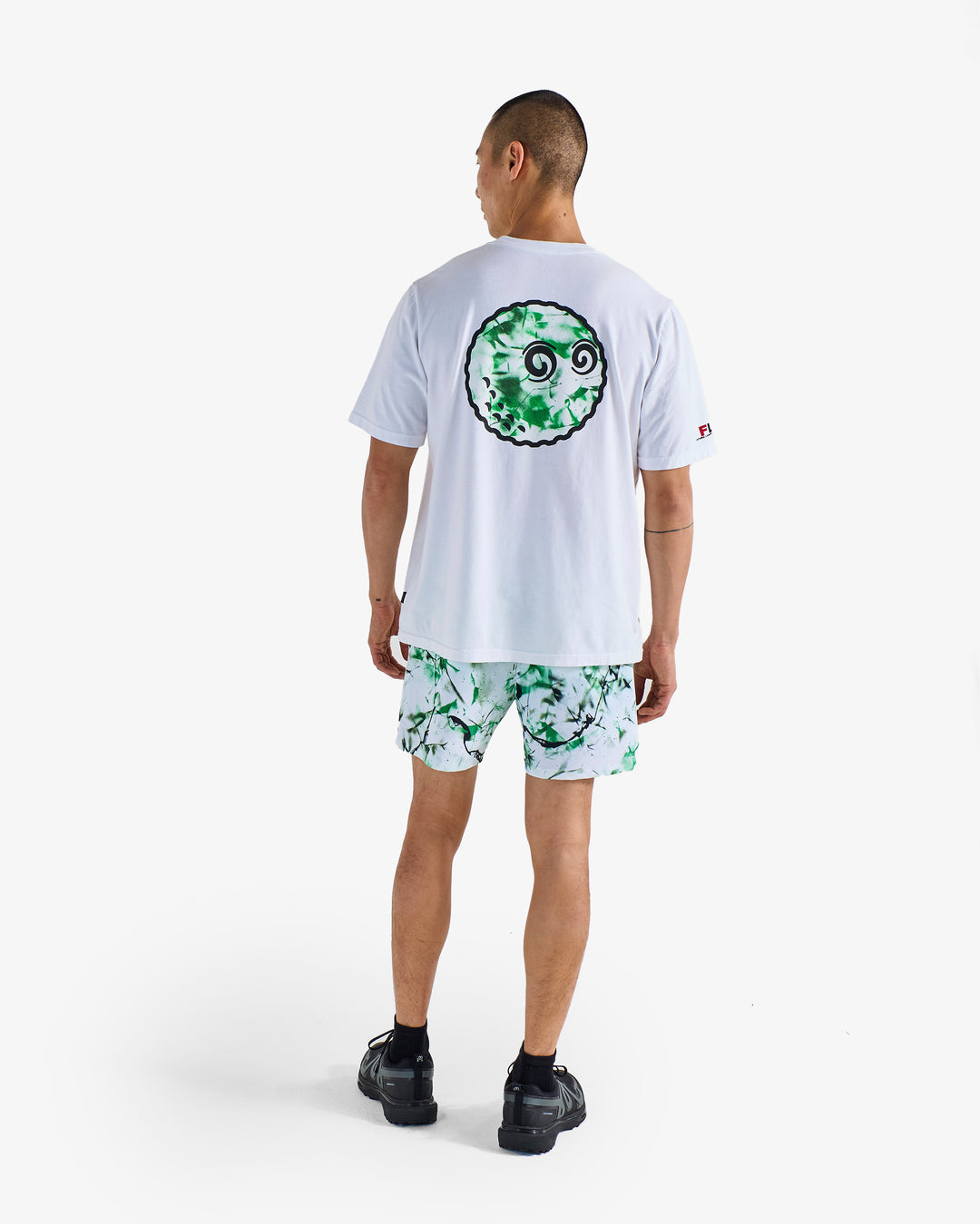 FUTURA BUCKETS TEE – Malbon Golf